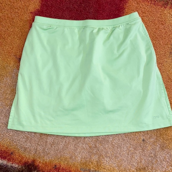 Izod | Skirts | Izod Extra Small Tennis Skirt With Pattern Attached Bike Shorts | Poshmark